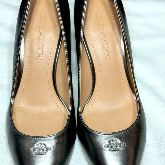 Coach | Shoes | Coach Pump Metallic Leather Size 5 Pre Owned | Poshmark